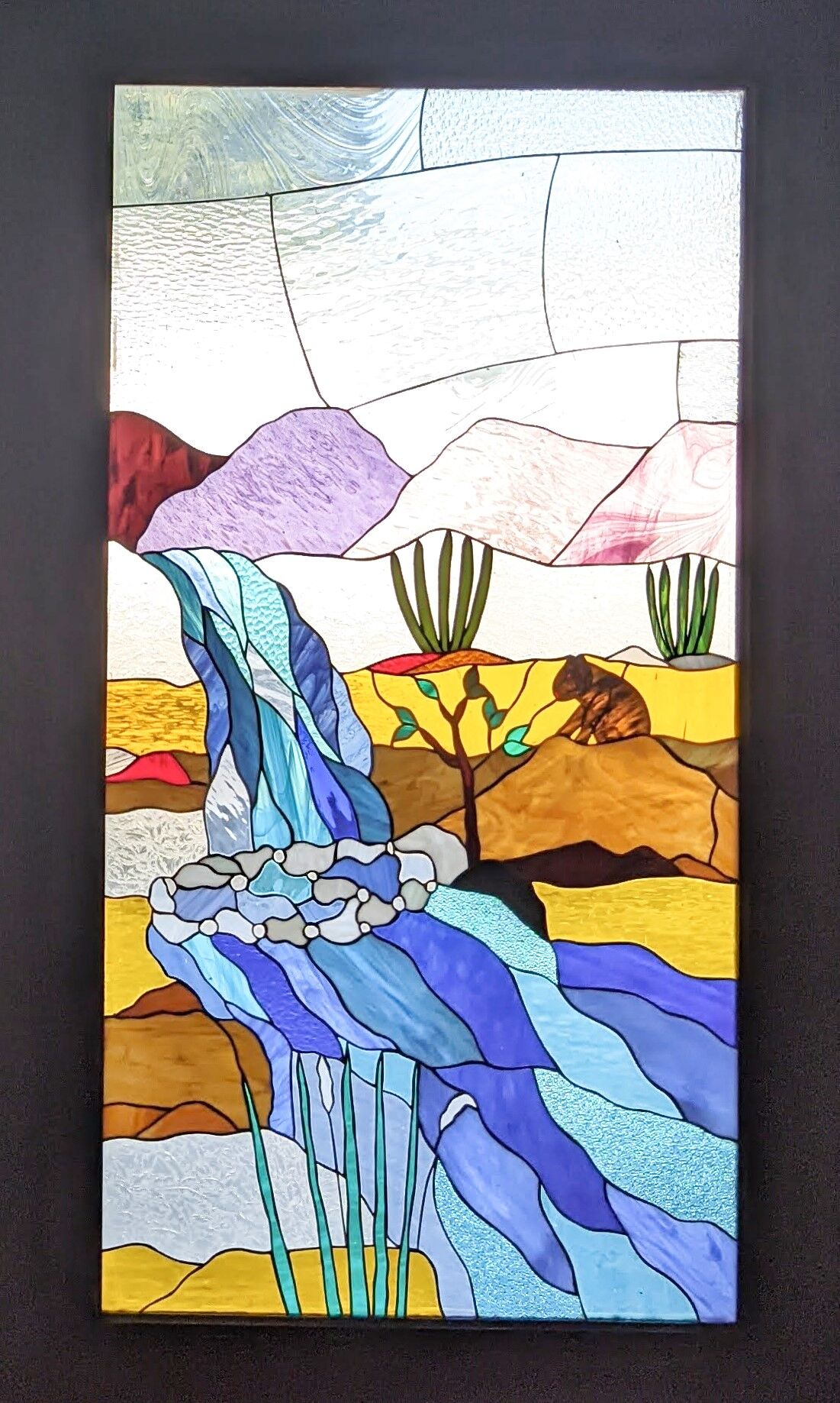 Stained glass window “Rahum and Pótam”